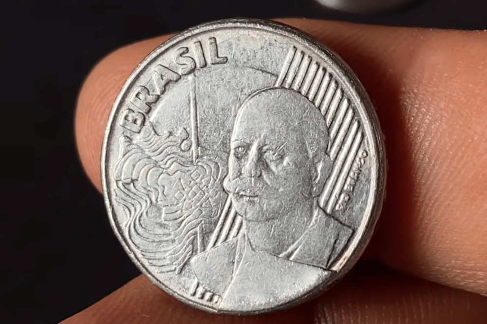 Ganhe R$ 150 agora: O erro na moeda de 50 centavos que vale uma pequena ...